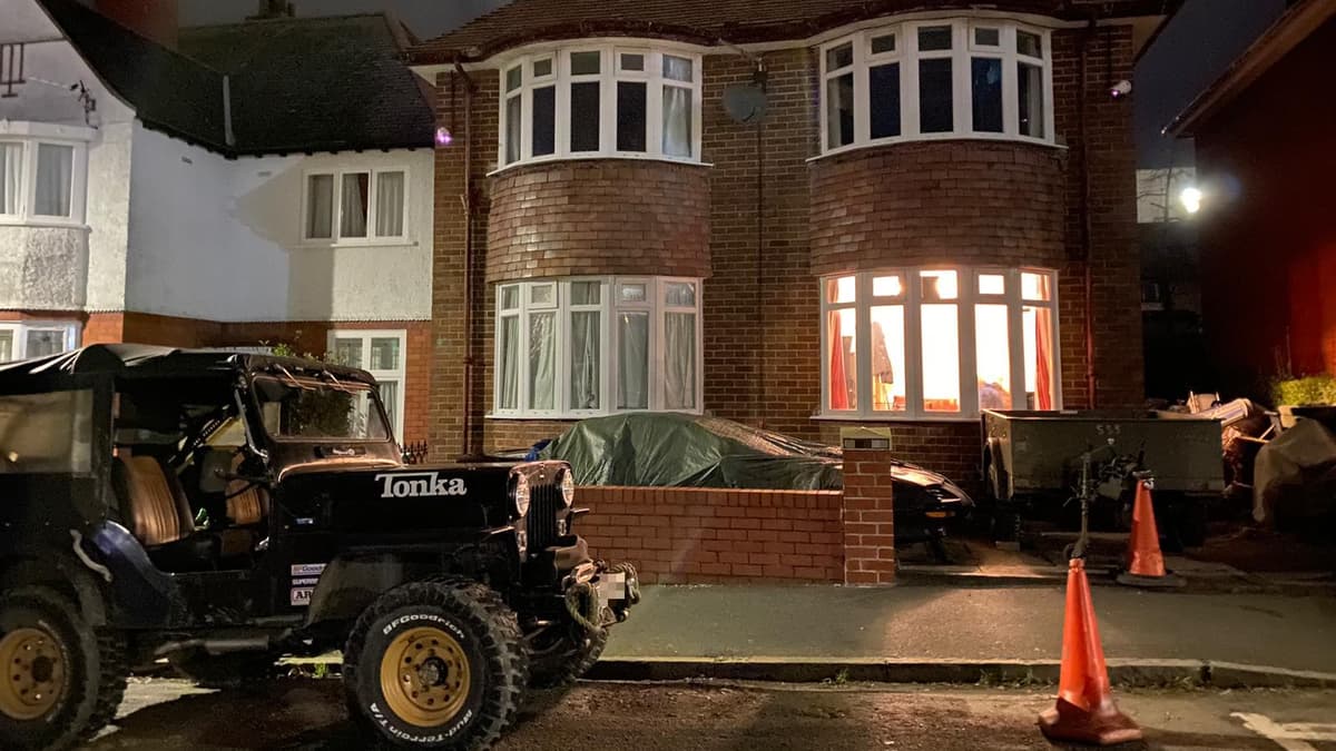 ‘Go back to Brummyland’ letter writer picks 6ft Welsh-British doorman ...