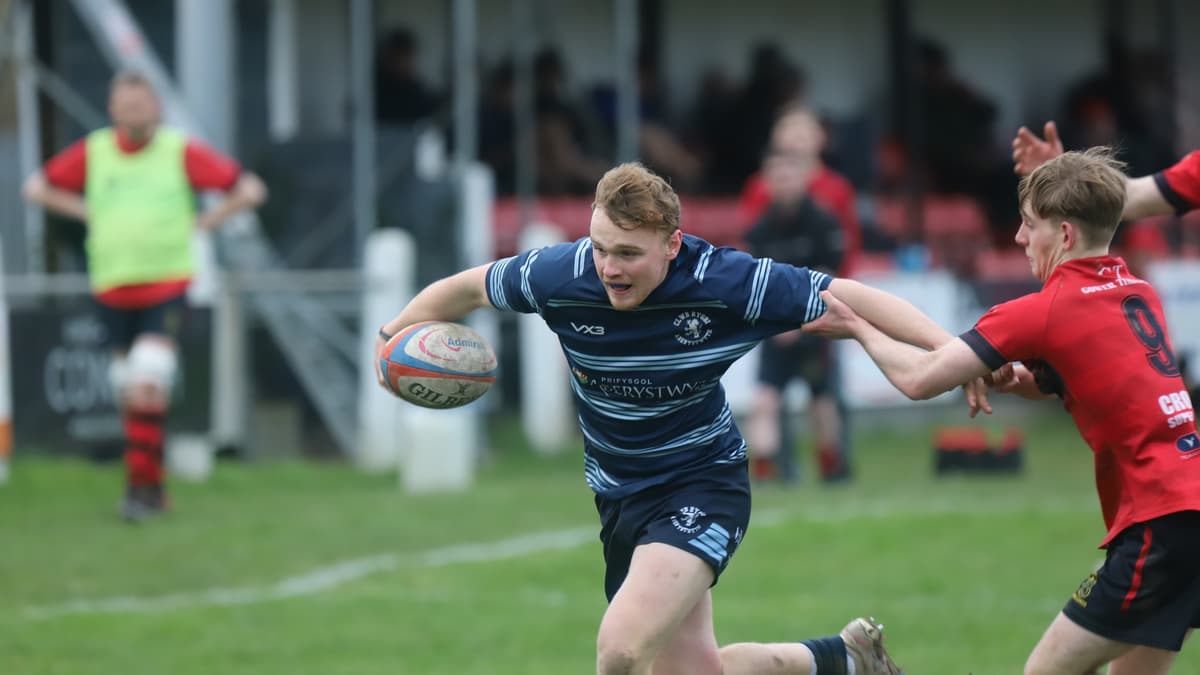 Aberystwyth run in eight tries in convincing win against Penclawdd ...
