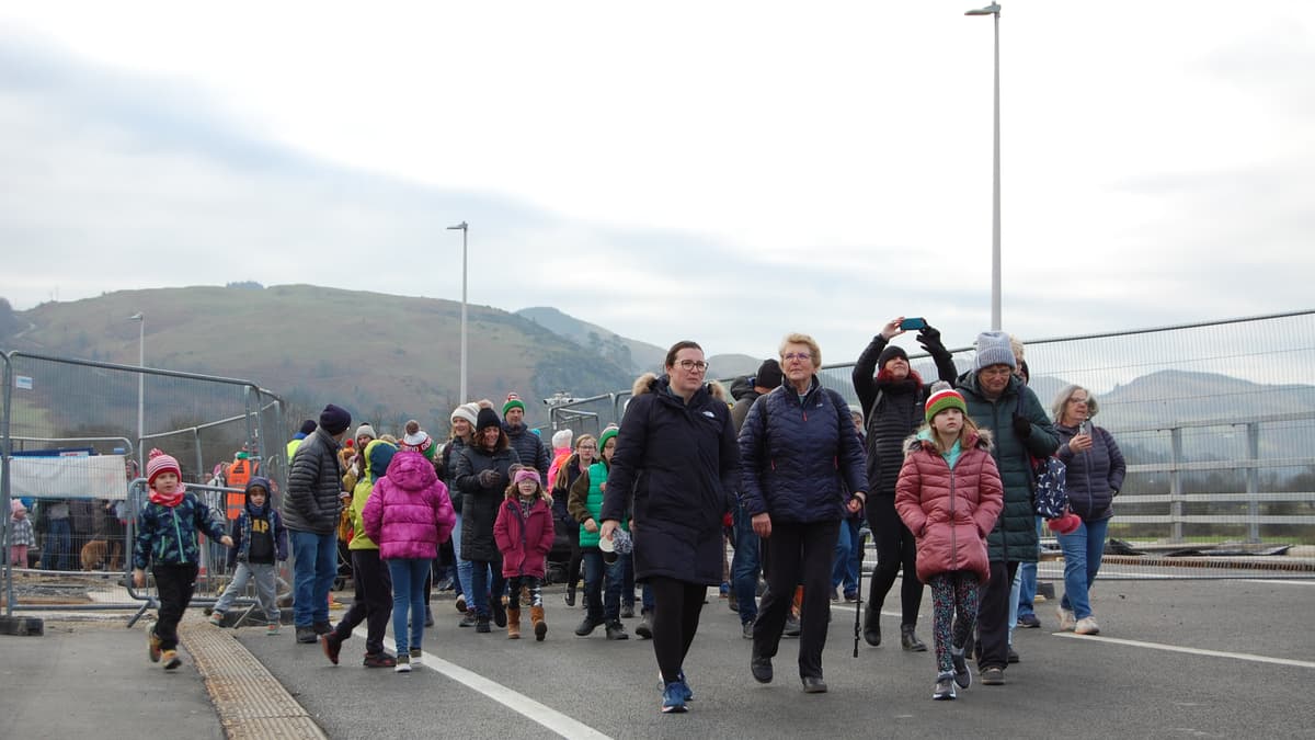 Hundreds become first to walk, run, trot and scooter across the new ...