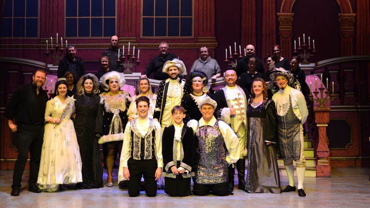 Aberystwyth pantomime group put on signed performance for deaf ...