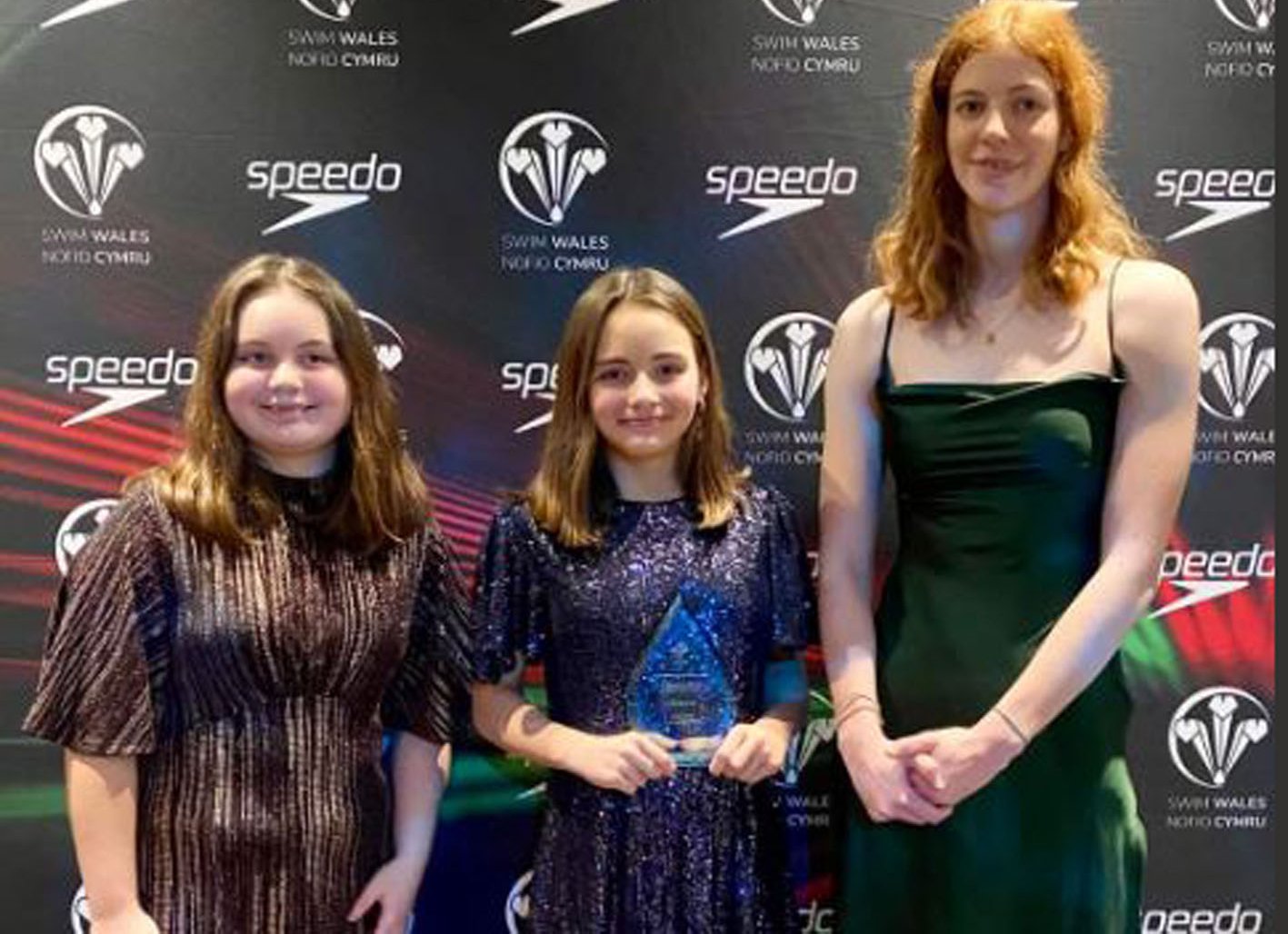 Aberystwyth swimmer Iyla wins young aquatic athlete award with Elen ...