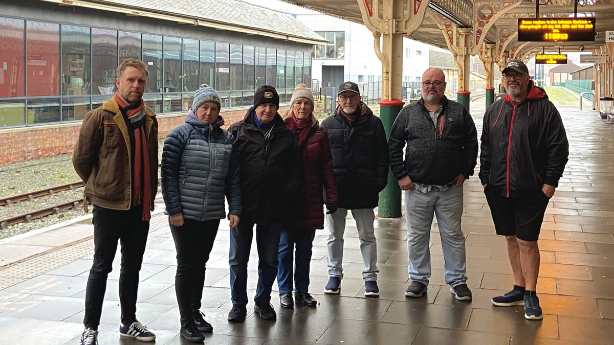 Calls on railway company to expand discounted travel for pensioners to ...