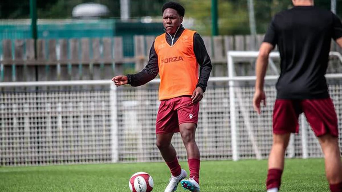 Saint Lucian international defender Josh Solomon-Davies joins Bala ...