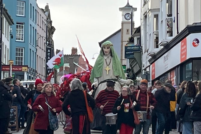 WATCH: Pictures of Aberystwyth events to honour Welsh patron saint ...
