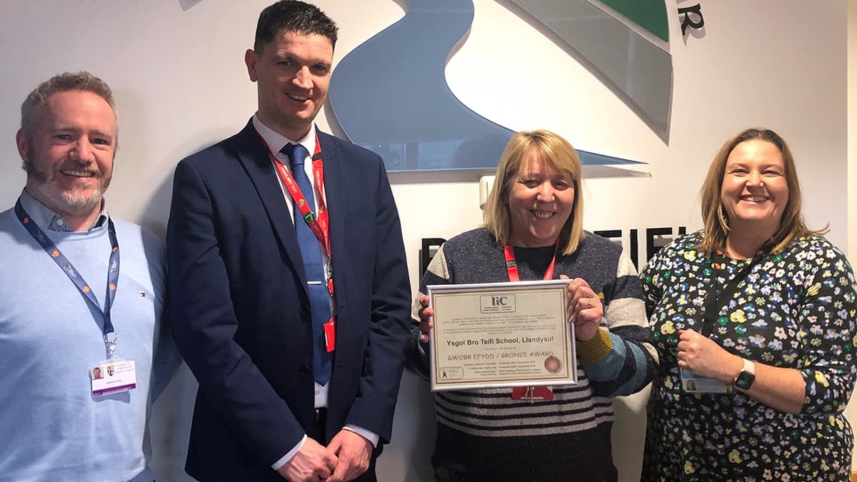 Ysgol Bro Teifi school receives Investors in Carers award | cambrian ...