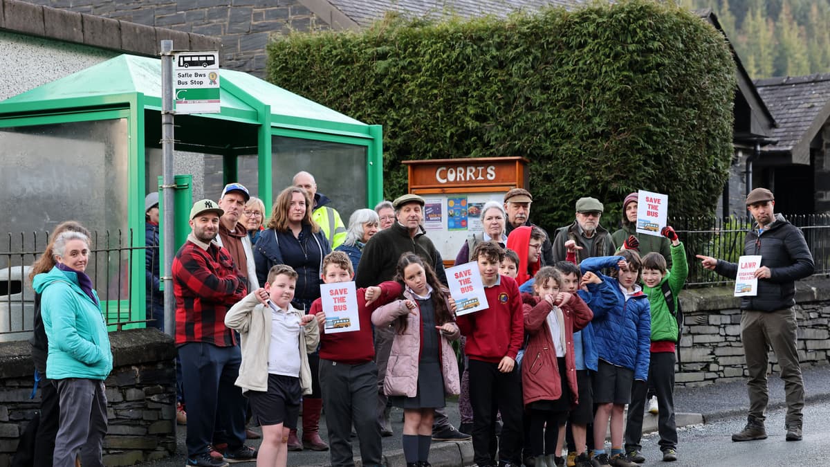 Corris school children and residents protest after bus service changes ...