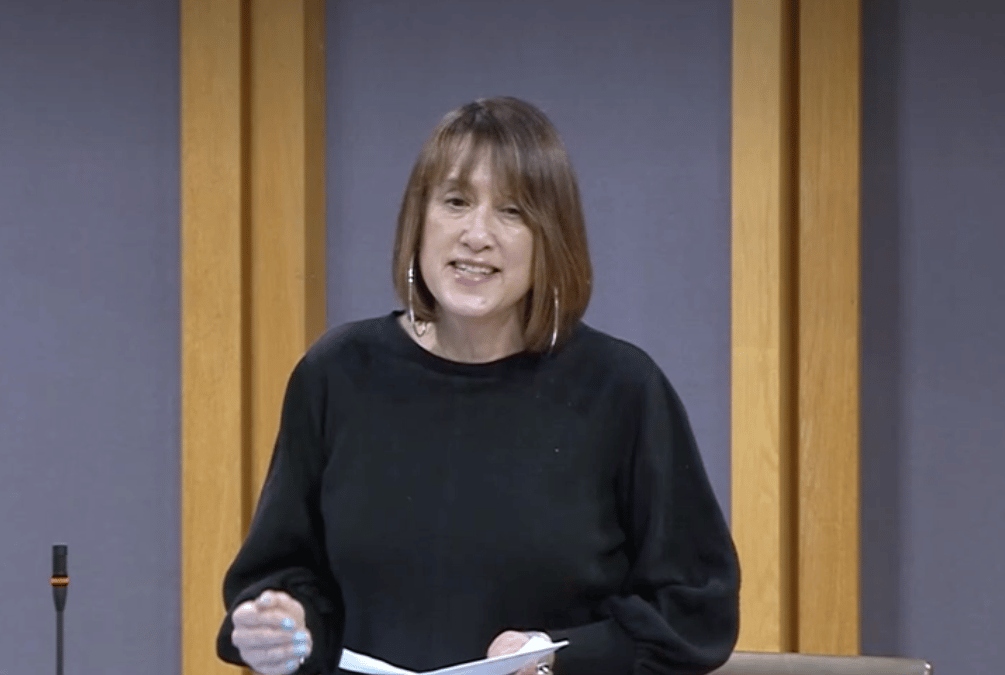 MS urges First Minister to lobby Starmer on child benefit cap ...