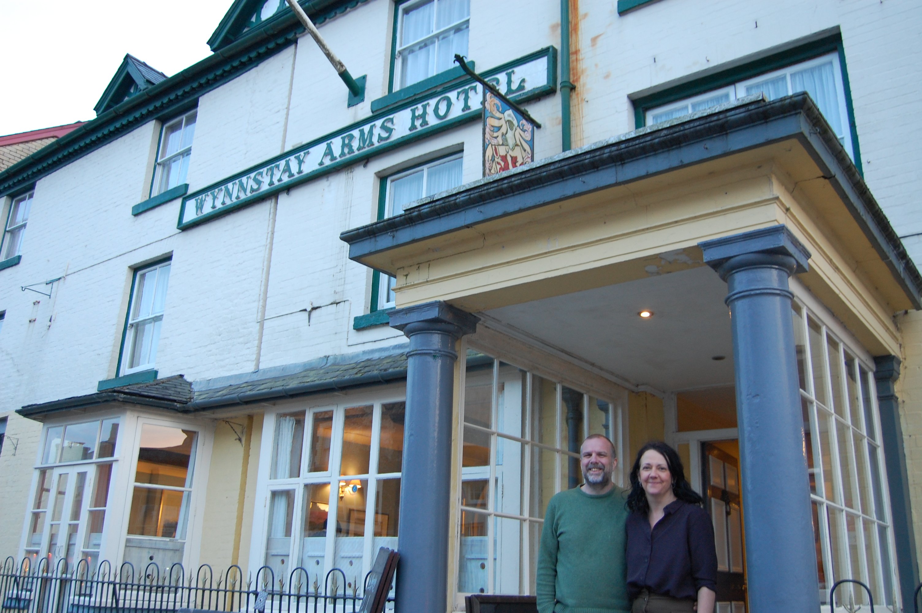 Couple chooses Machynlleth over sunny Hawaii and gives new life to ...