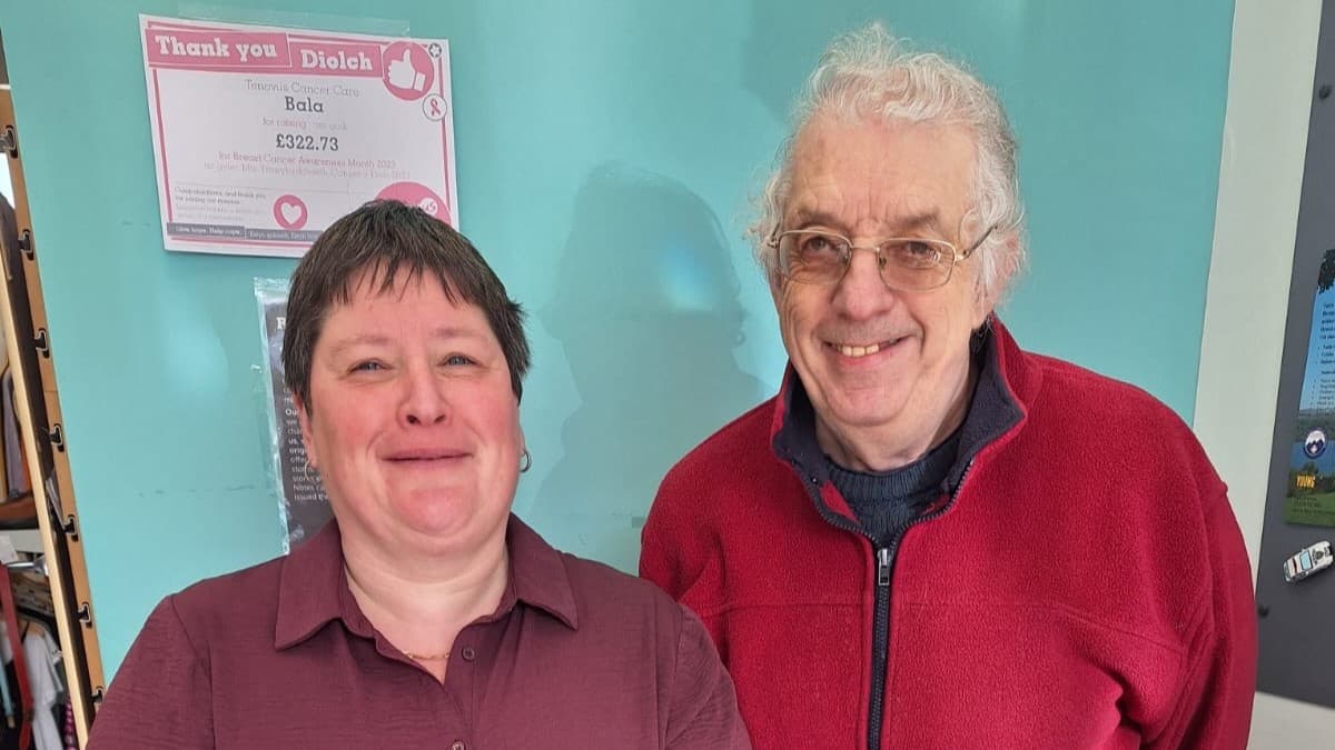 Last charity shop in Bala may become extinct as rural shops struggle to ...