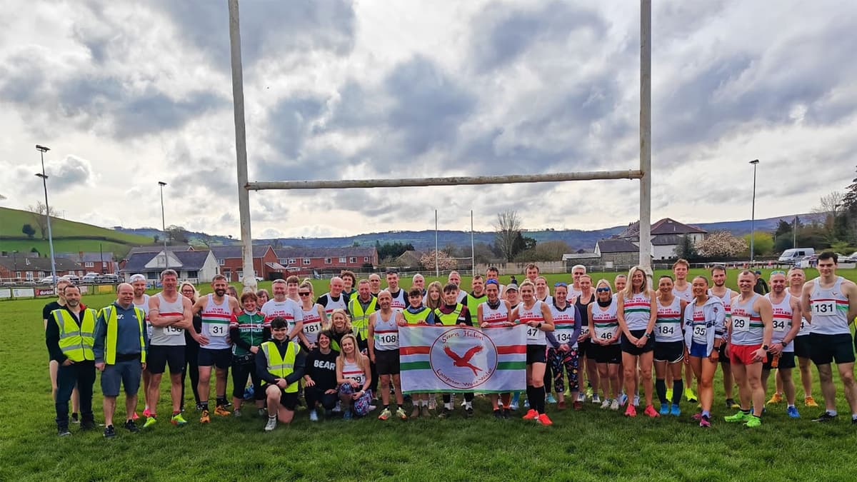Strong runs by Sarn Helen runners at the Teifi 10 | cambrian-news.co.uk
