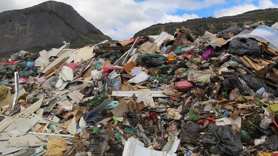 Aberystwyth landfills 'at risk of releasing waste', new report finds ...