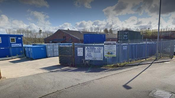 Plans to set up beauty business in storage container | cambrian-news.co.uk