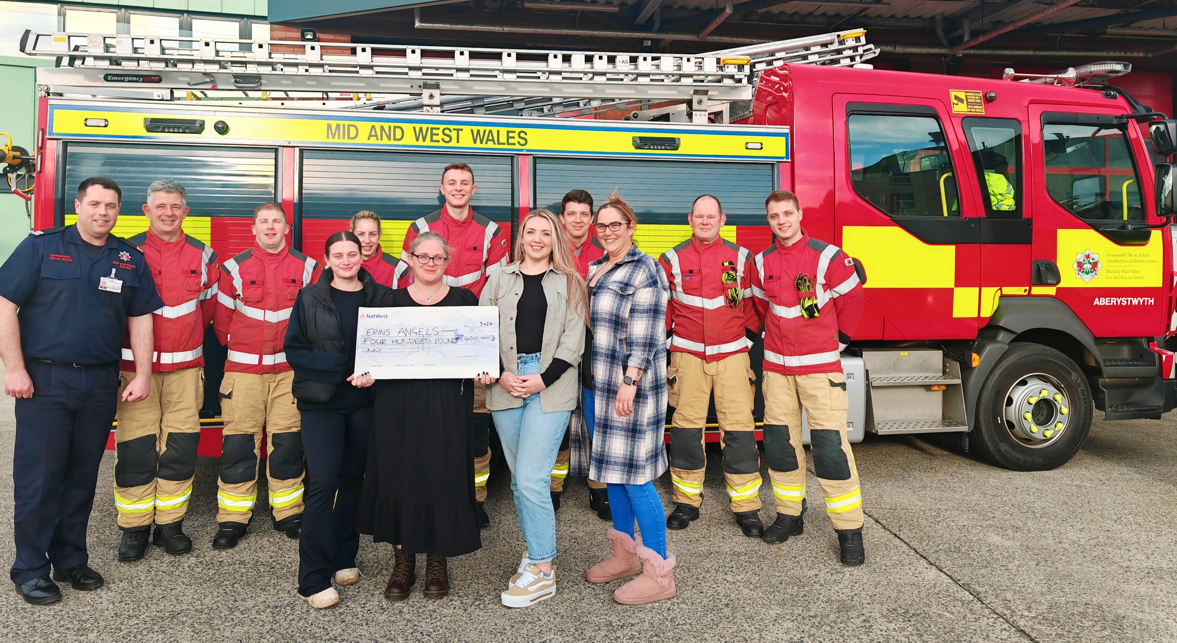 Aber fire crew present cheque to Erin’s Angels | cambrian-news.co.uk