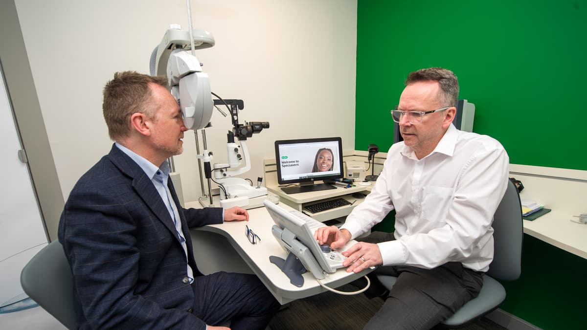 MS learns how opticians are 'reducing burden on NHS' | cambrian-news.co.uk