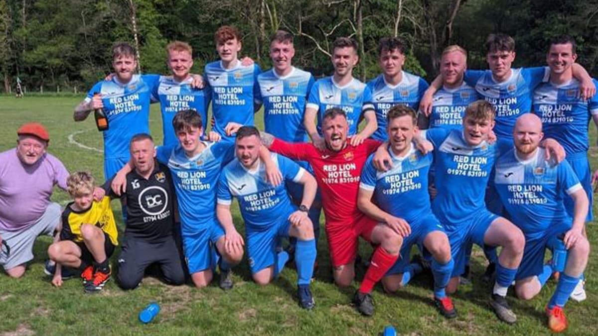 Six-shooters Bont crowned Aberystwyth League champions | cambrian-news ...