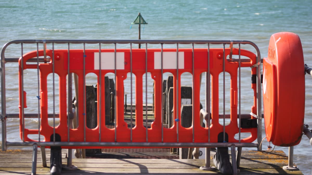 Aberystwyth wooden jetty to get facelift after town council secures ...