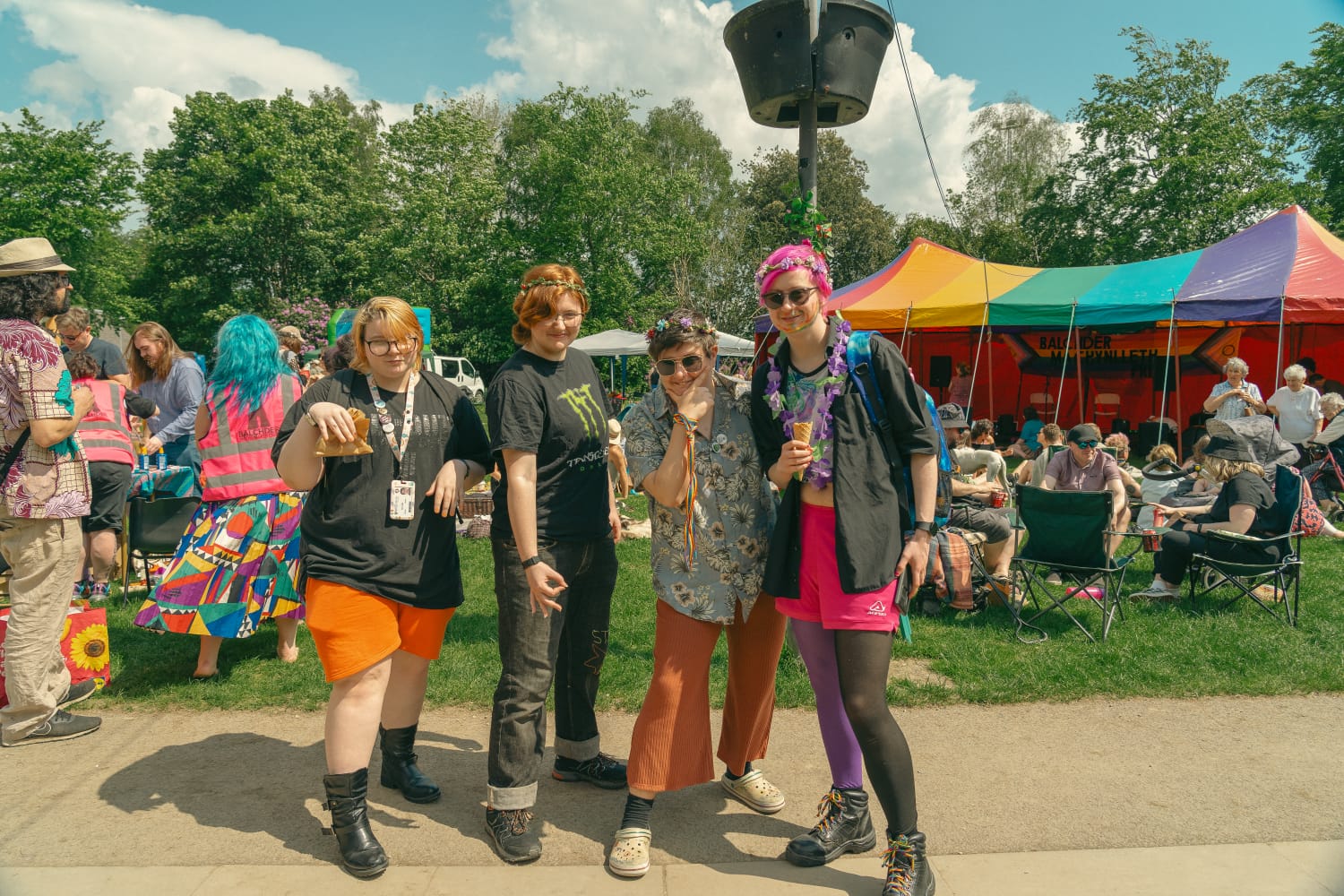 Mach community 'brought to tears' as 300+ attend and town draped in ...