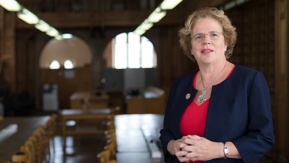 Former Vice-Chancellor awarded with CBE | cambrian-news.co.uk