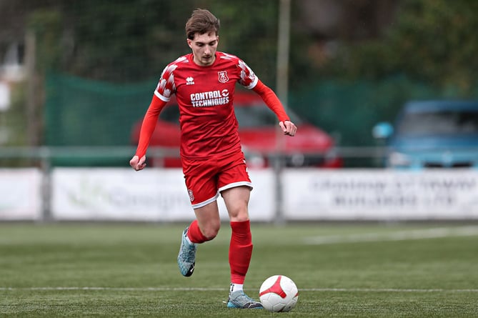 Former Seasider Matty Jones signs for Caernarfon Town | cambrian-news.co.uk