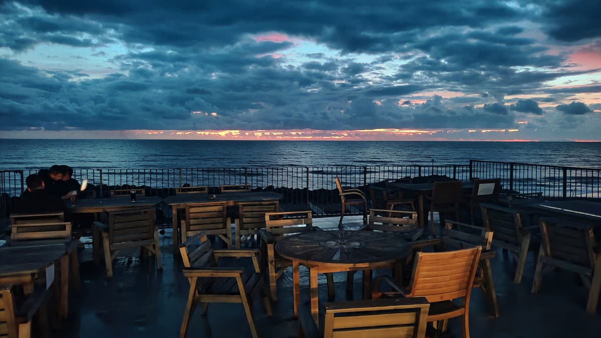 'A beach balcony overlooking dolphins at sunset': The Borth beer garden ...