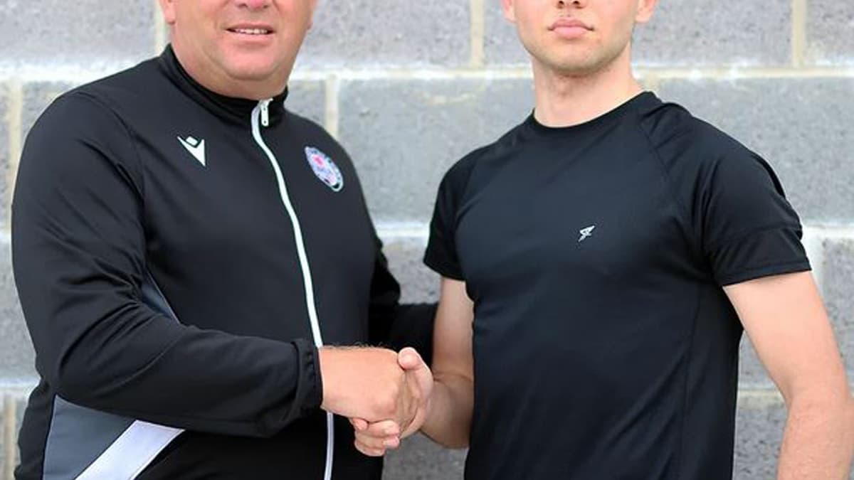 Bala Town sign young midfielder Kevin Petro from Brentford FC Youth ...