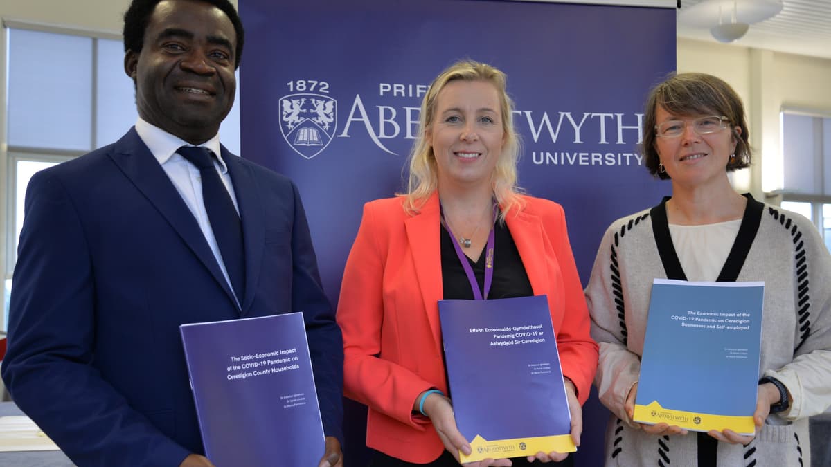 Uni seeks community help for internet connectivity study | cambrian ...