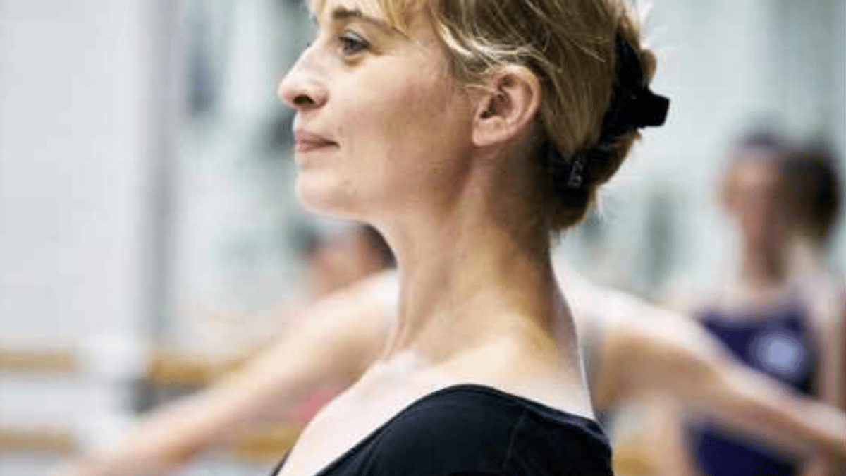 Aberystwyth workshop with former Royal Ballet principal dancer to take ...