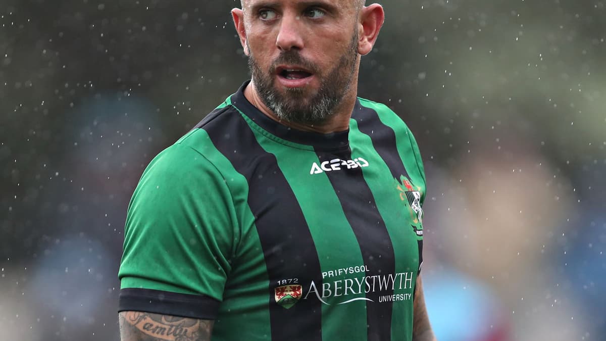 Aberystwyth Town take on Barry as JD Cymru Playoff Conference gets ...