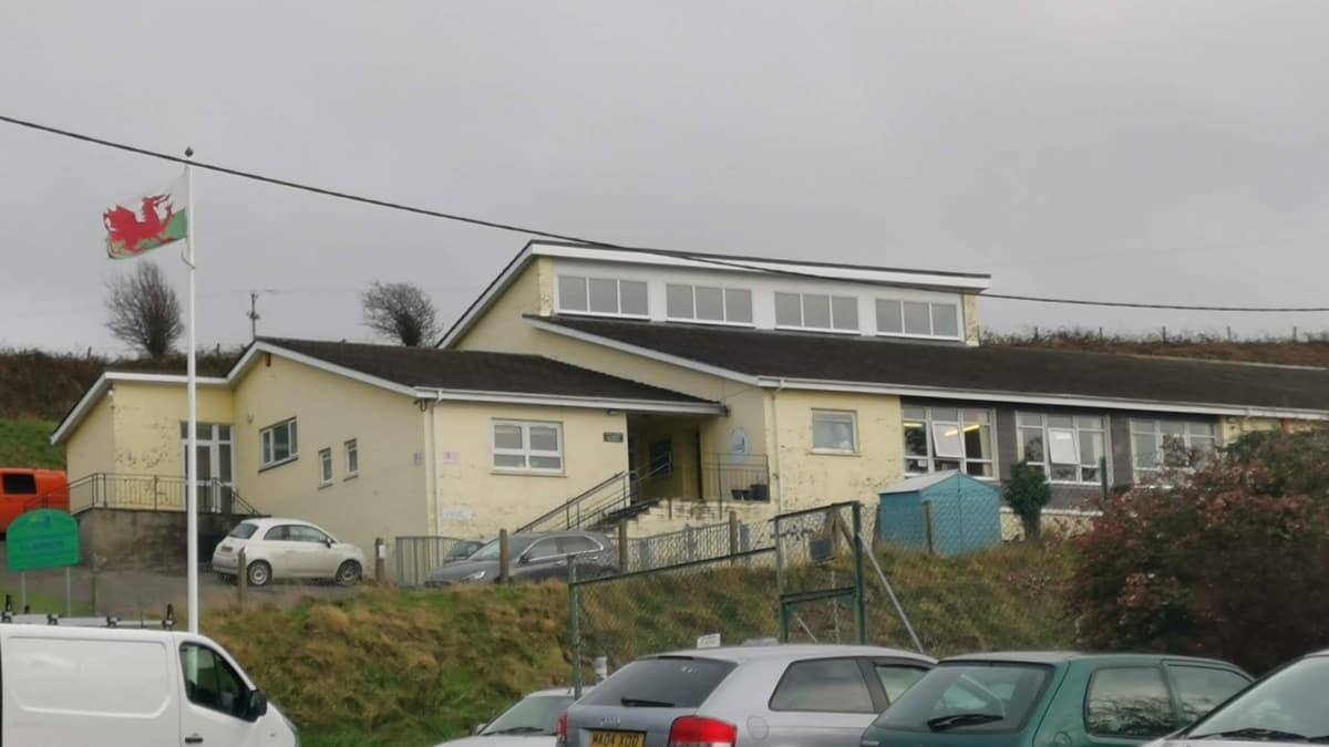 Llannon school praised by inspectors as 'integral part of the community ...