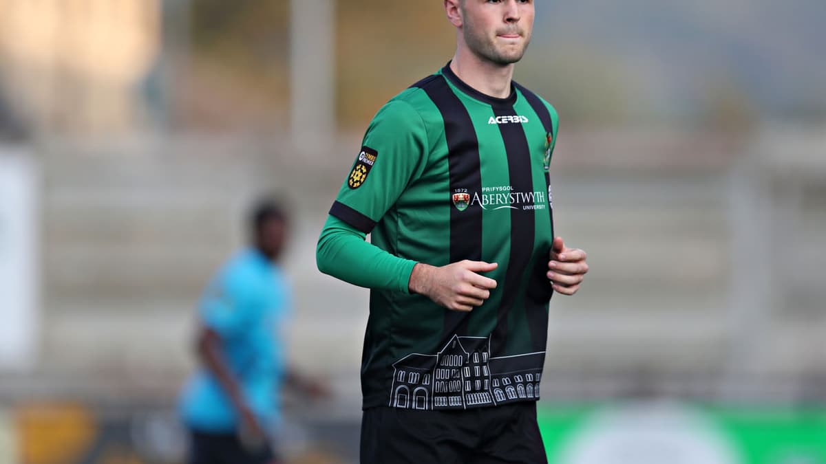 Painful home defeat for Aberystwyth Town after improved display against ...