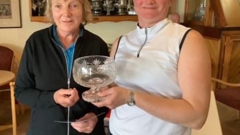Mum and daughter Chris and Sherrie win Borth & Ynyslas MWCGA greensome ...