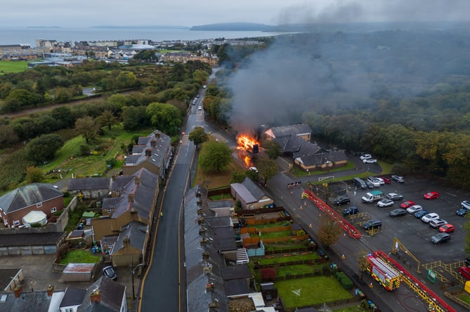 WATCH: Dramatic footage of Pwllheli fire | cambrian-news.co.uk