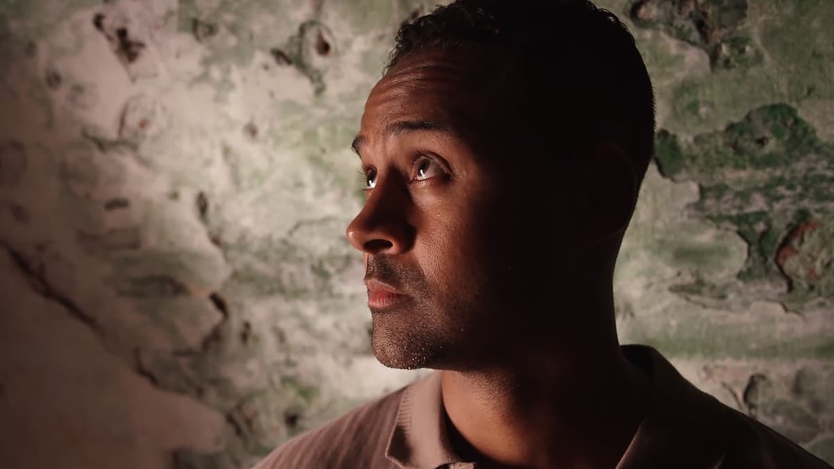 Cyfrinach deuluol ddinistriol cyn chwaraewr rygbi Cymru Nathan Brew ...