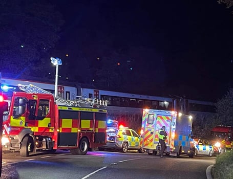 One man dies and 15 people hospitalised following mid Wales train crash ...