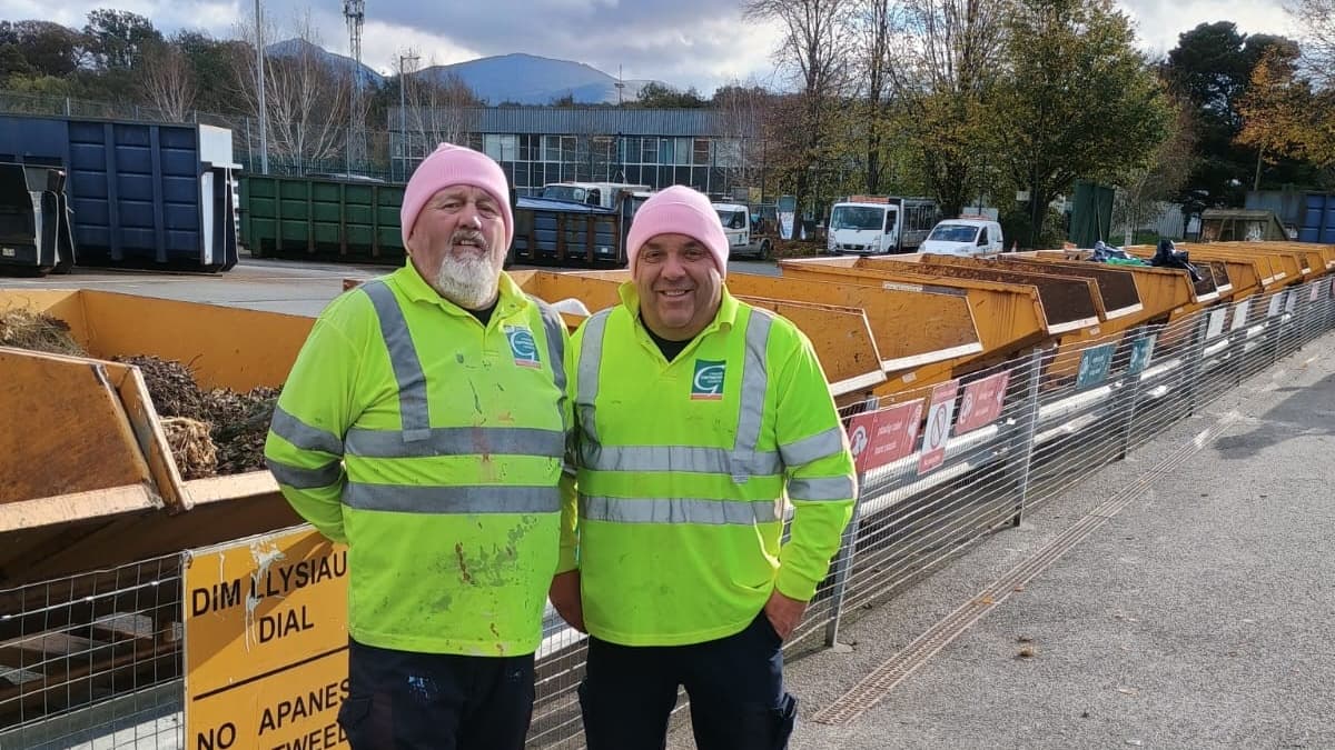 Gwynedd waste staff wear pink for breast cancer month | cambrian-news.co.uk