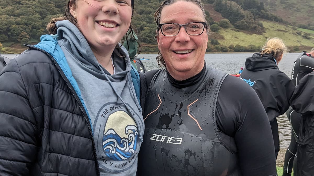 ADASC swimmers complete Tal-y-Llyn Cool Mile | cambrian-news.co.uk
