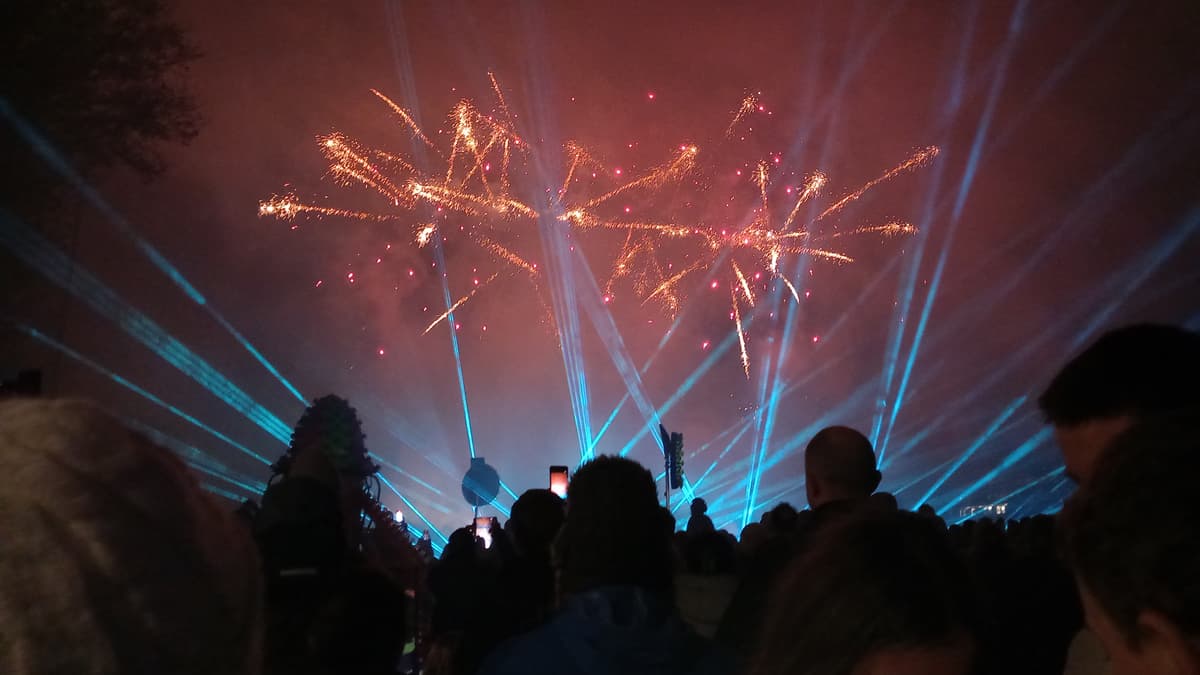 Aberystwyth firework display in good hands with Ardal Rotary | cambrian ...