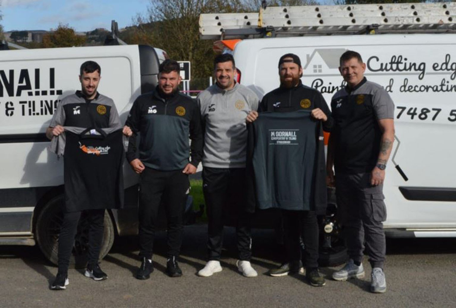 Penparcau FC thanks sponsors for smart new kit | cambrian-news.co.uk
