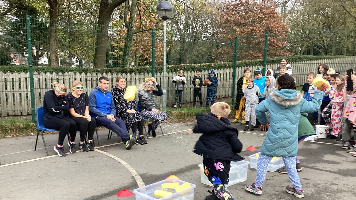 Plascrug School raise more than £1,000 for Children in Need | cambrian ...