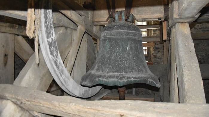 Church bell damaged by hammer 140 years ago restored to former glory ...