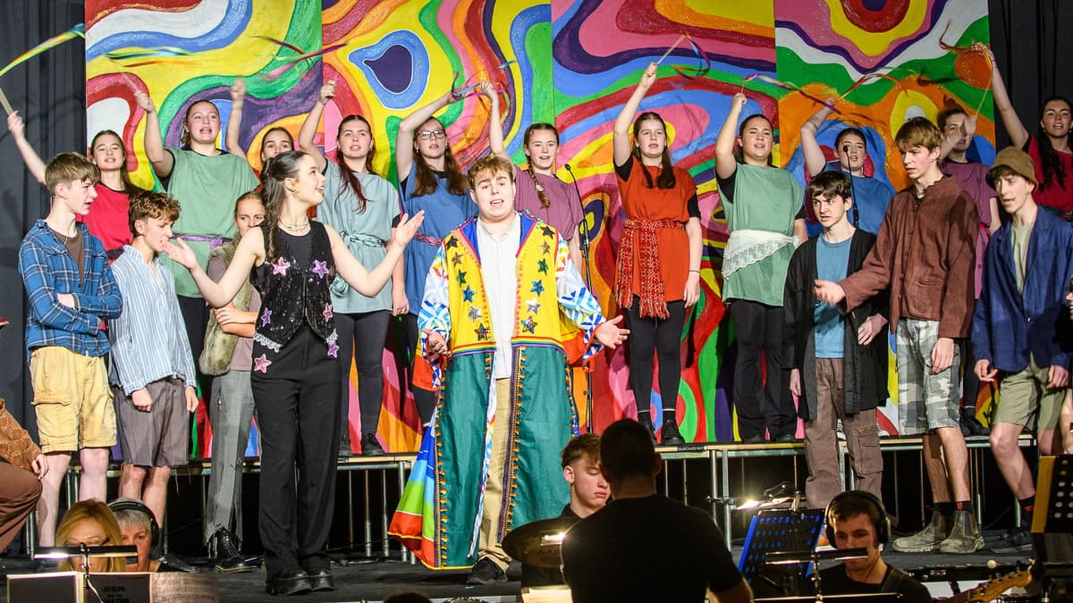 Penweddig pupils shine in Welsh version of Andrew Lloyd Webber musical ...