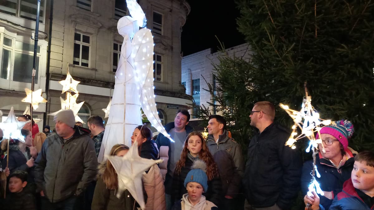Aberystwyth Christmas lights event attracts record numbers | cambrian ...