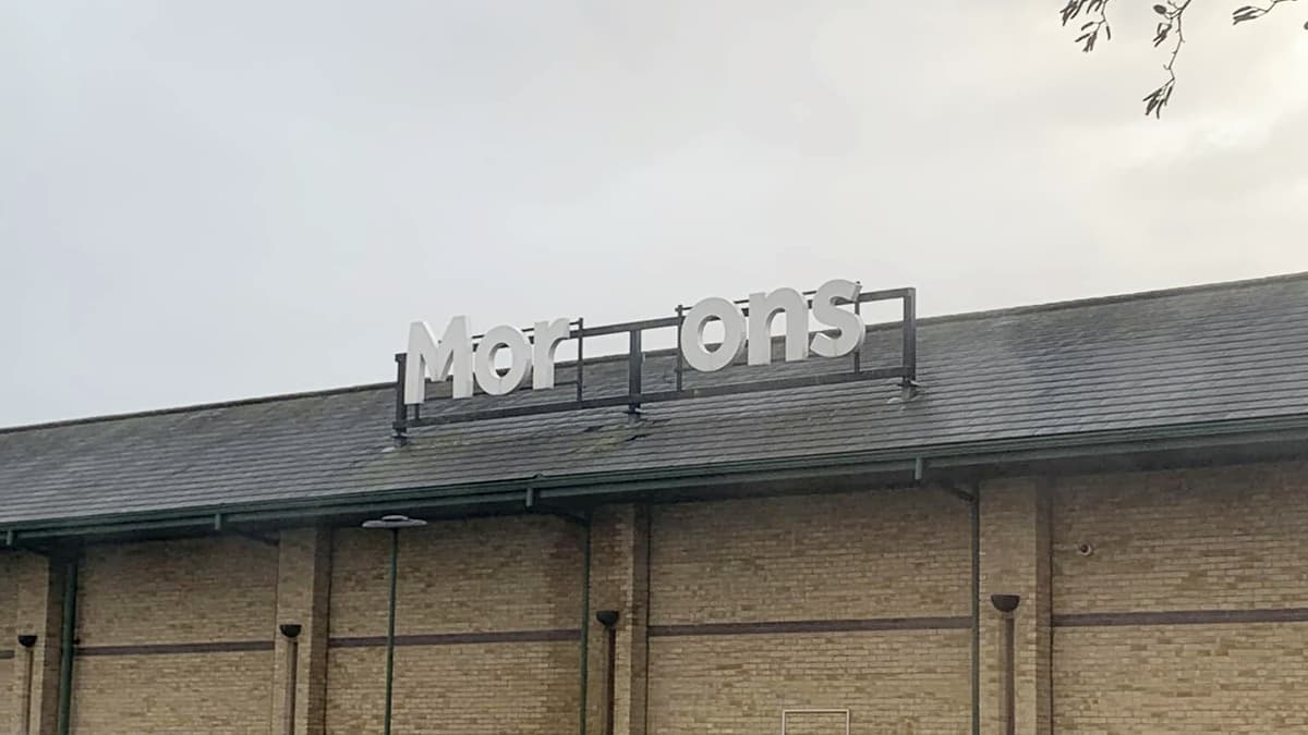Supermarket working to fix 'morons' sign ASAP | cambrian-news.co.uk