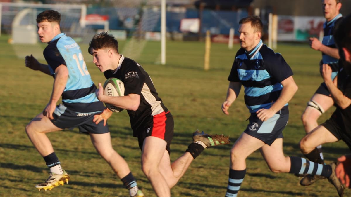 Tregaron win Boxing Day derby against Aberystwyth 2nds | cambrian-news ...