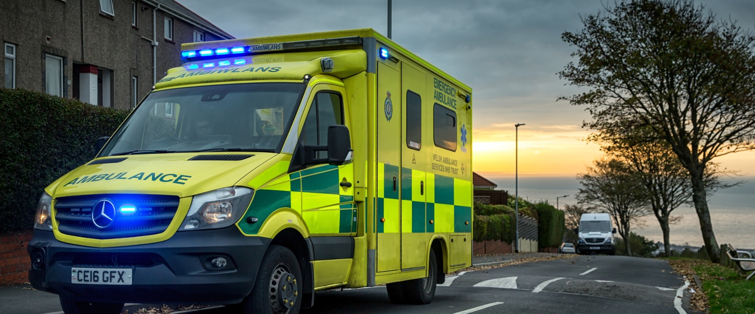Welsh Government to ditch ambulance response times target | cambrian ...