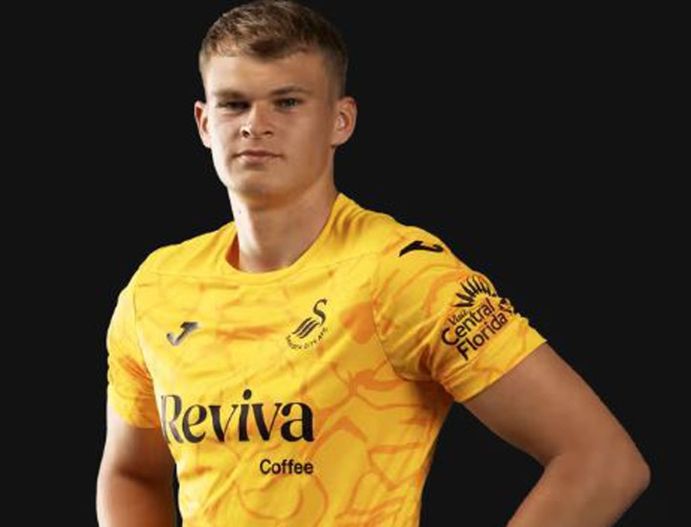 Caernarfon sign Swansea City keeper Ben Hughes after loanee Stephen ...