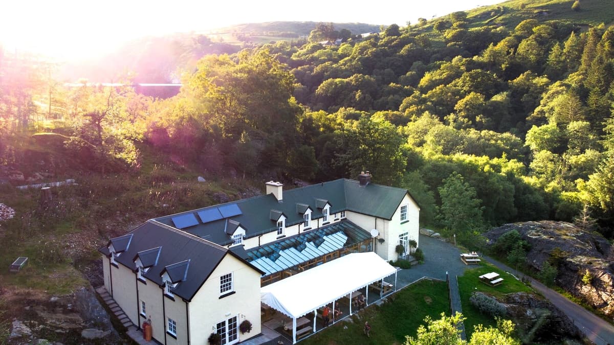 Mid Wales tearoom and guest house to reopen its doors | cambrian-news.co.uk