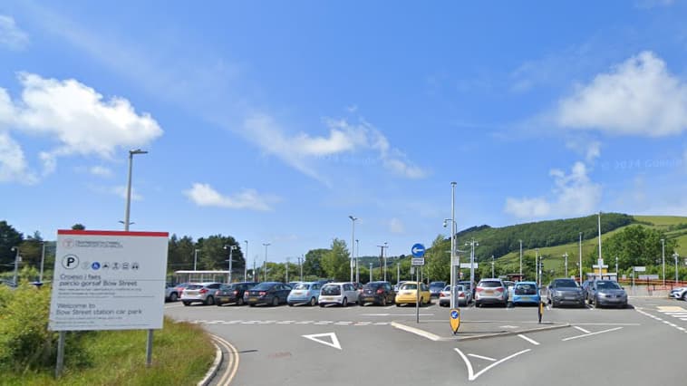 Planning: Cerdigion's red light for Bow Street station signs | cambrian ...