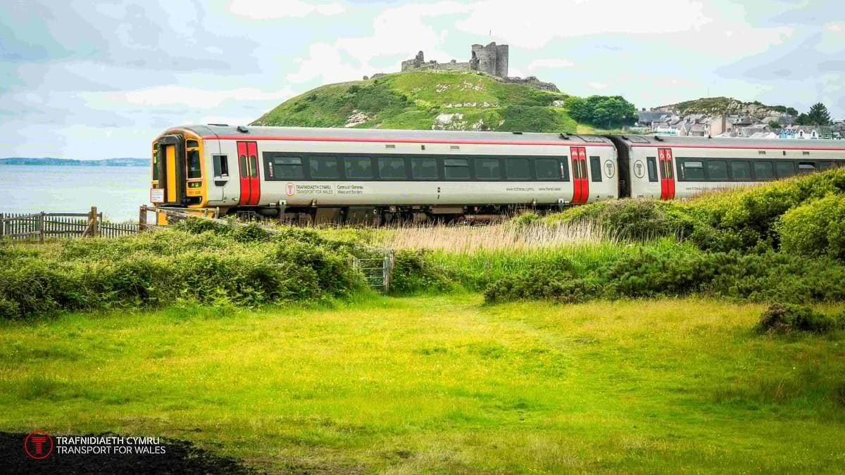 Campaign to get tourists on the train | cambrian-news.co.uk