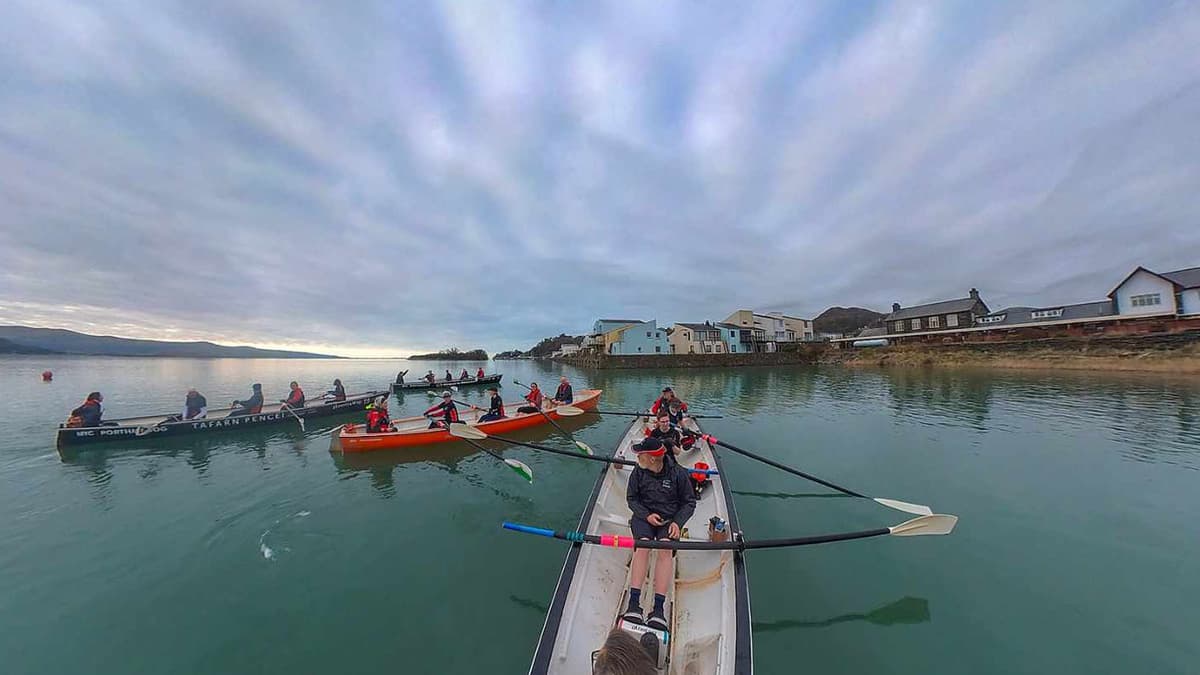 Boats or trains? A race across Porthmadog's Cob | cambrian-news.co.uk
